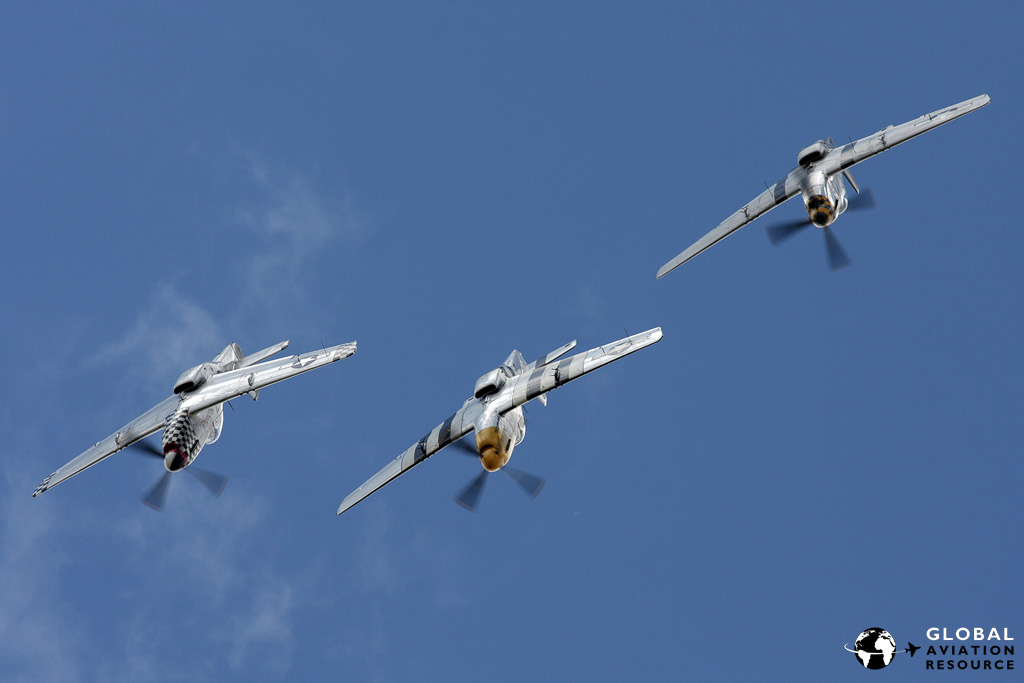 Airshows >> UK: Duxford Flying Legends 2011 Preview - The Online ...