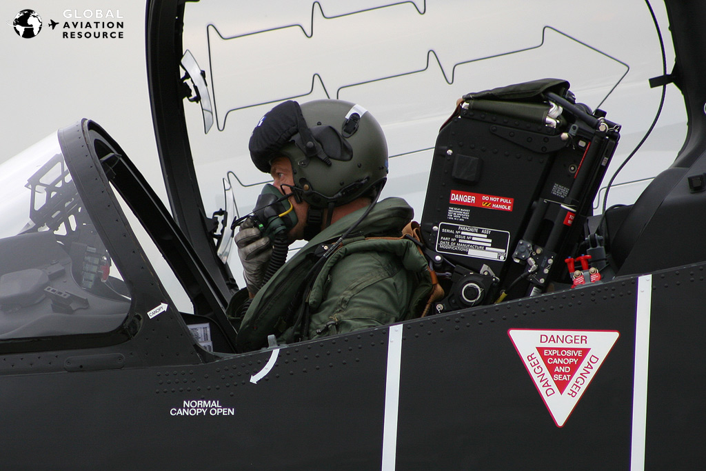 Military Aviation >> Royal Air Force: Hawk T.2 Gathers Pace at RAF ...